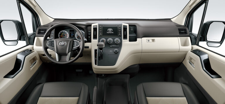 Toyota van - Alquiler de Auto en Jujuy